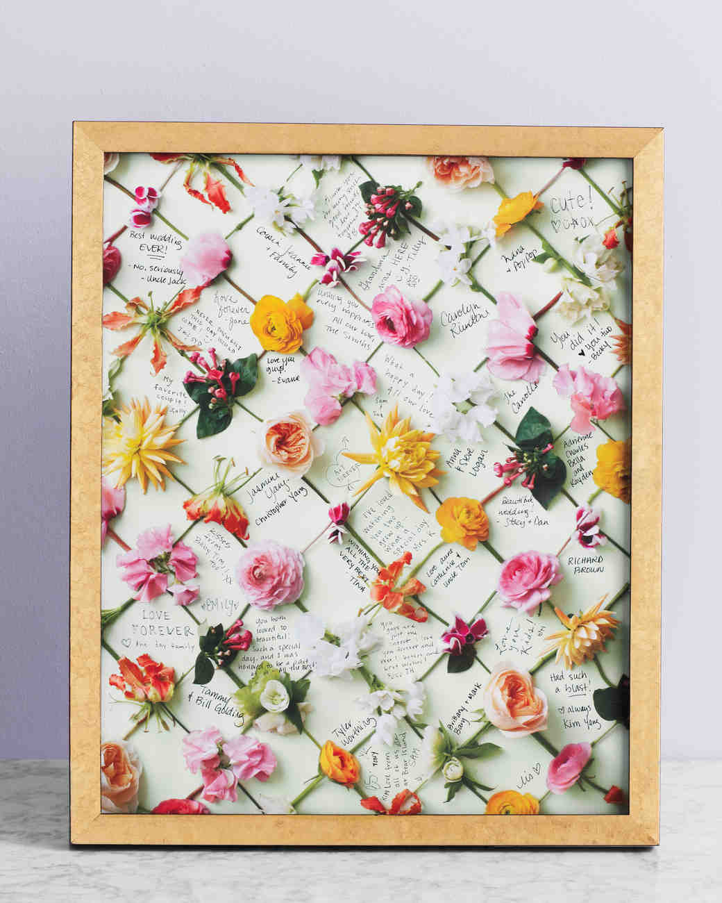 17 Super Creative DIY Guest Book Ideas For Your Wedding Martha 17-super-creative-diy-guest-book-ideas-for-your-wedding-martha