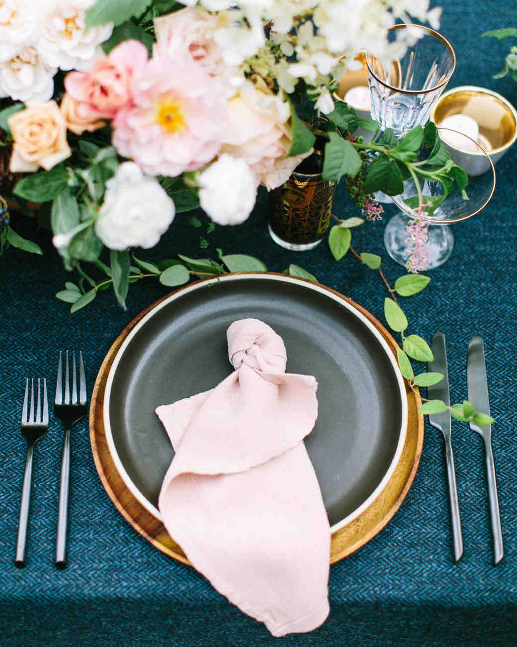 Napkin Folds That Will Elevate Your Reception Tables Martha Stewart Weddings napkin-folds-that-will-elevate-your-reception-tables-martha-stewart-weddings