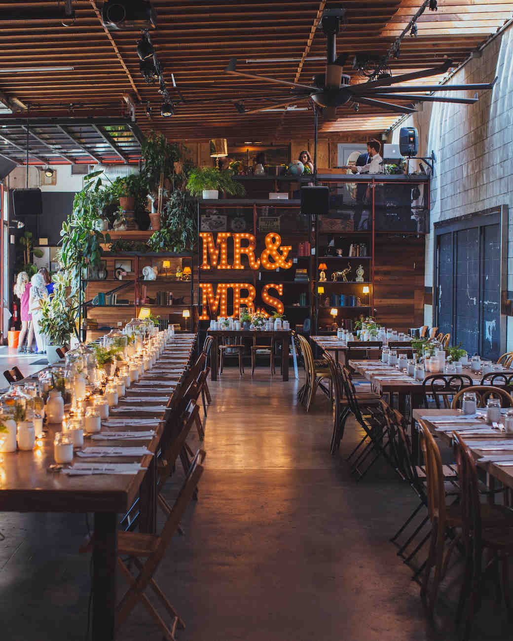 11 Cool Ways to Use Marquee Letters at Your Wedding | Martha Stewart ...