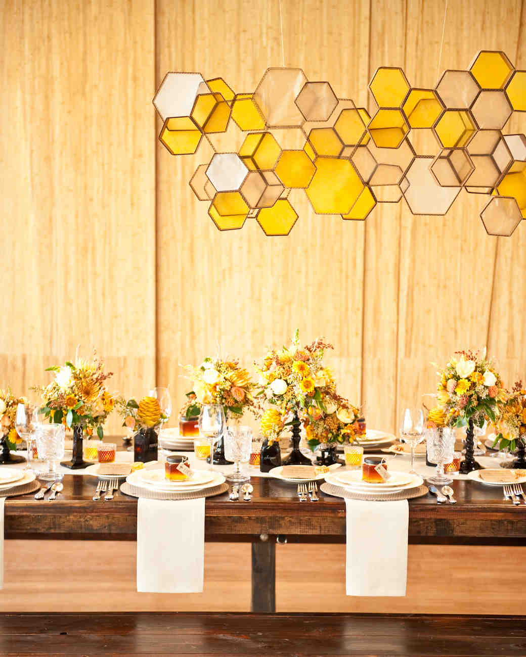 Trending Now: Honeycomb-Inspired Wedding Details | Martha Stewart Weddings